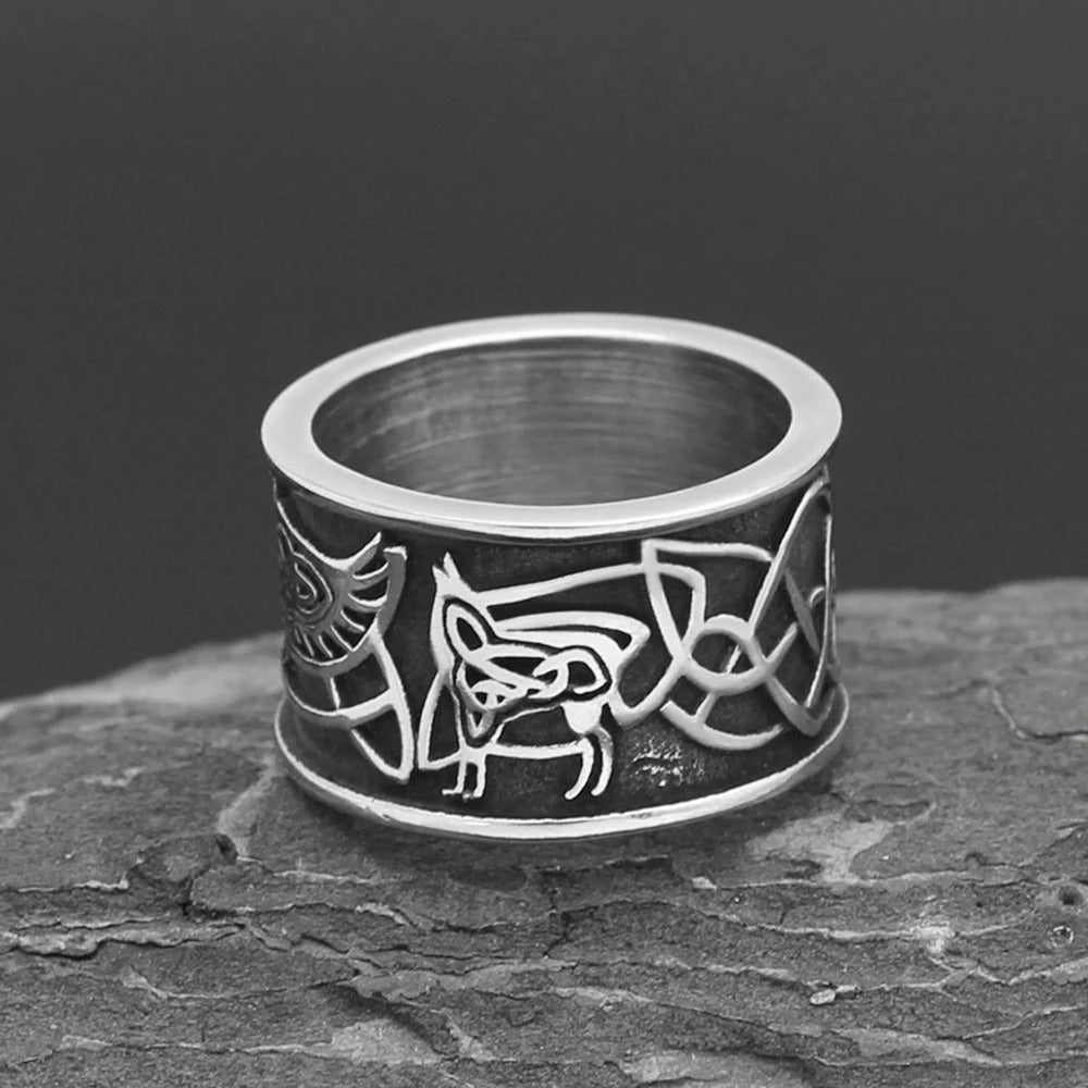 Engraved Viking Beast & Knotwork Ring – Lydieannejewelry